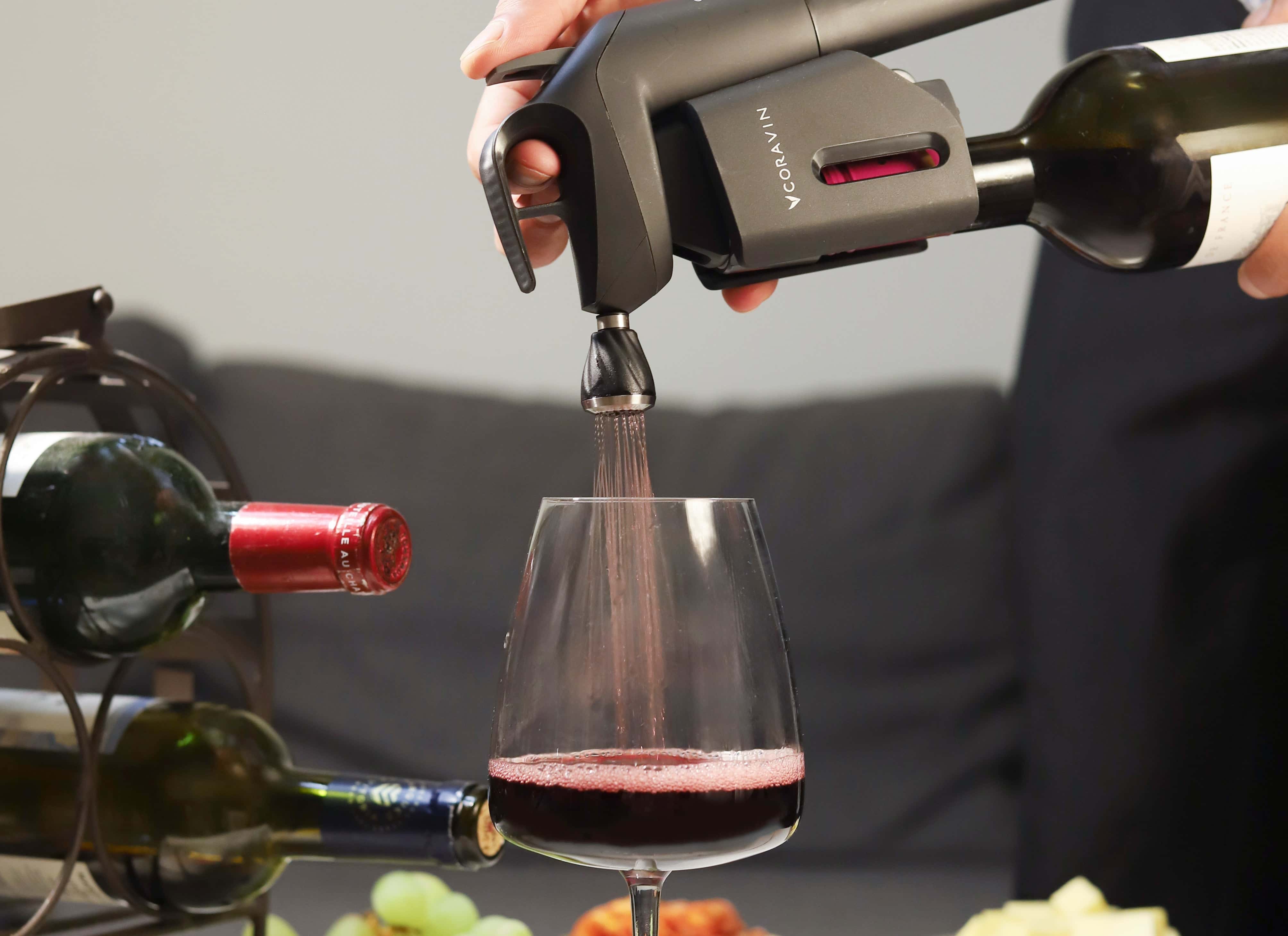 Why Aerate Wine? The Ultimate Guide to Wine Aeration | US – Coravin APAC